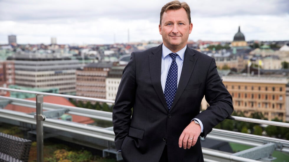 Björn Jansson avgår – Tony Elofsson utsedd till ny vd för Carnegie ...